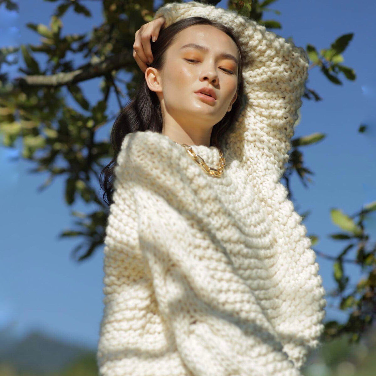 HANDMADE KNITS– CLUB KNIT